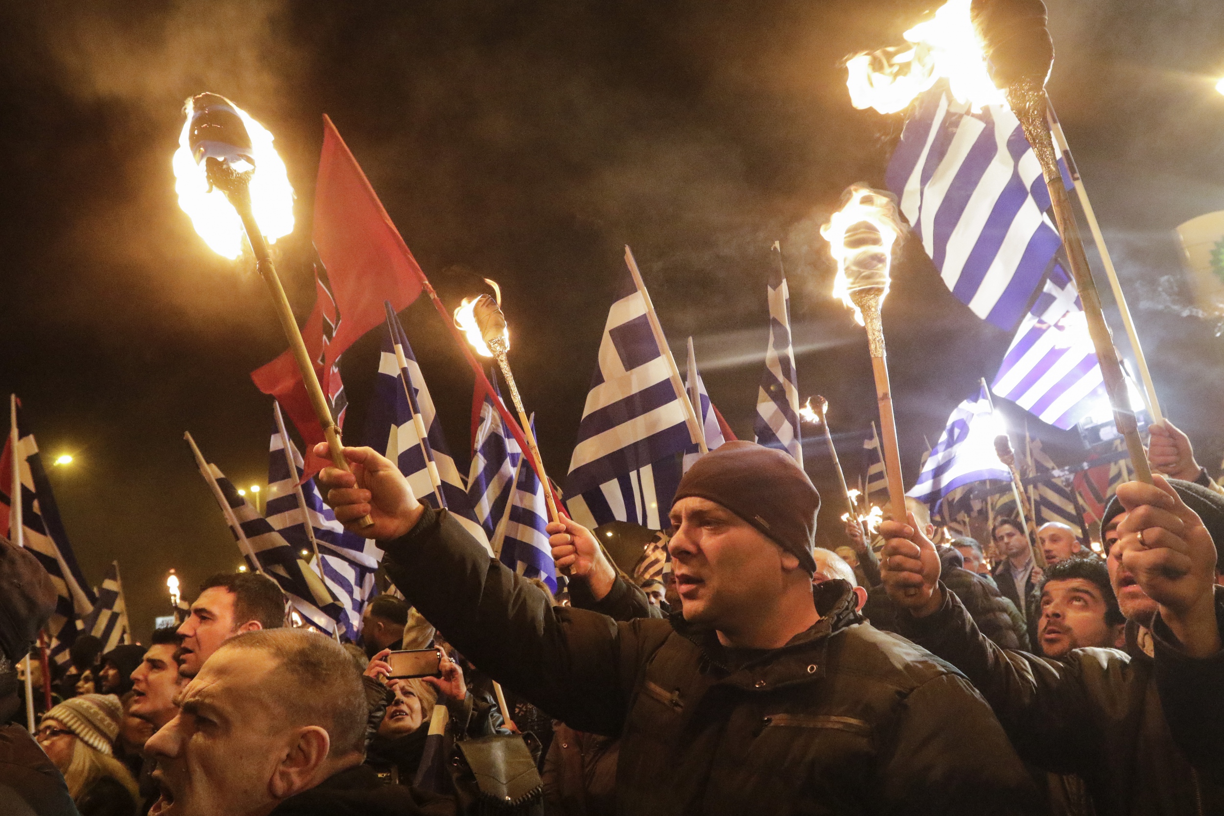 Guardian: Πώς η Κρήτη έδιωξε τη Χρυσή Αυγή - KLife
